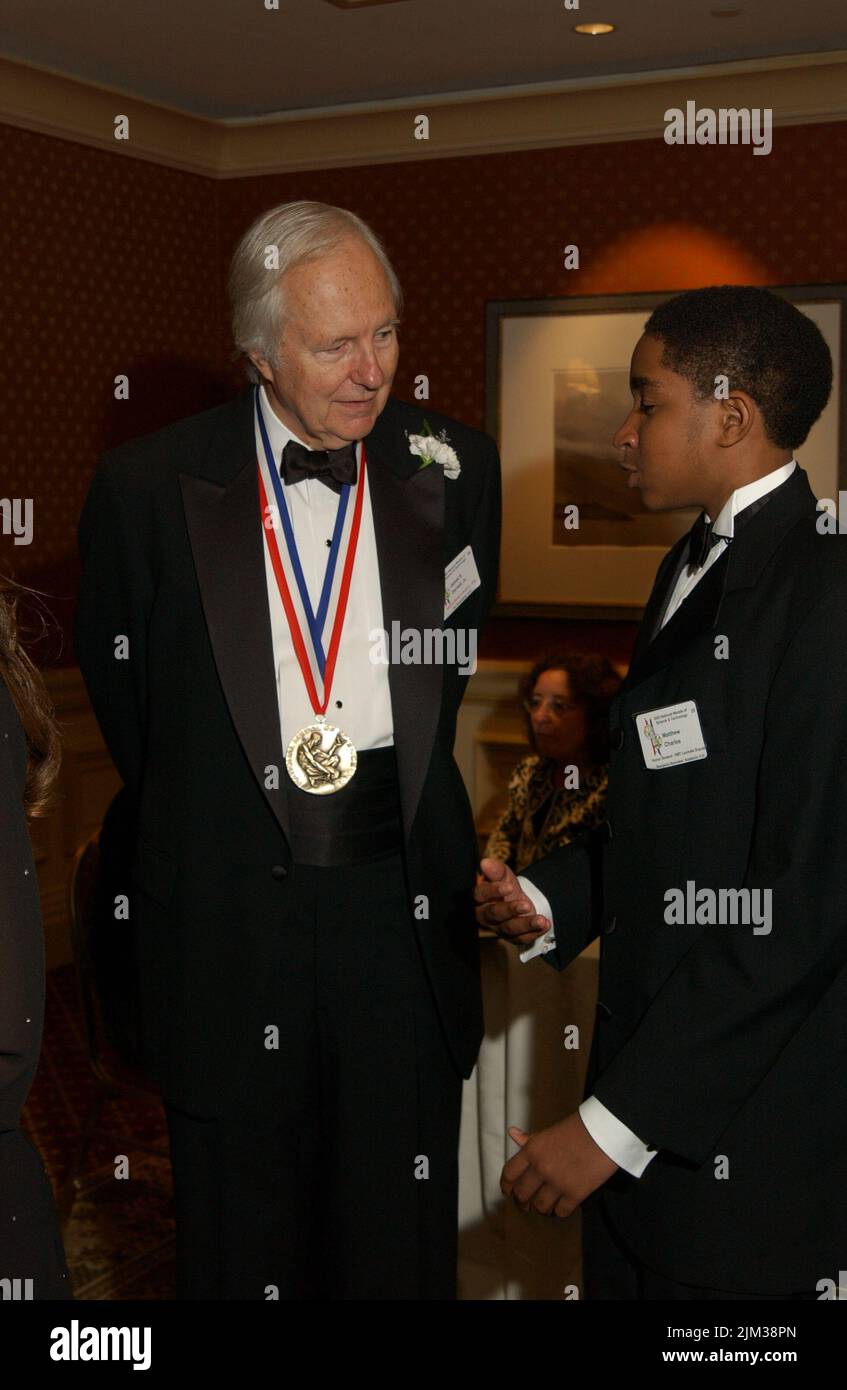 Technology Administration - 2002 NATIONAL MEDAL OF TECHNOLOGY LAUREATES ...