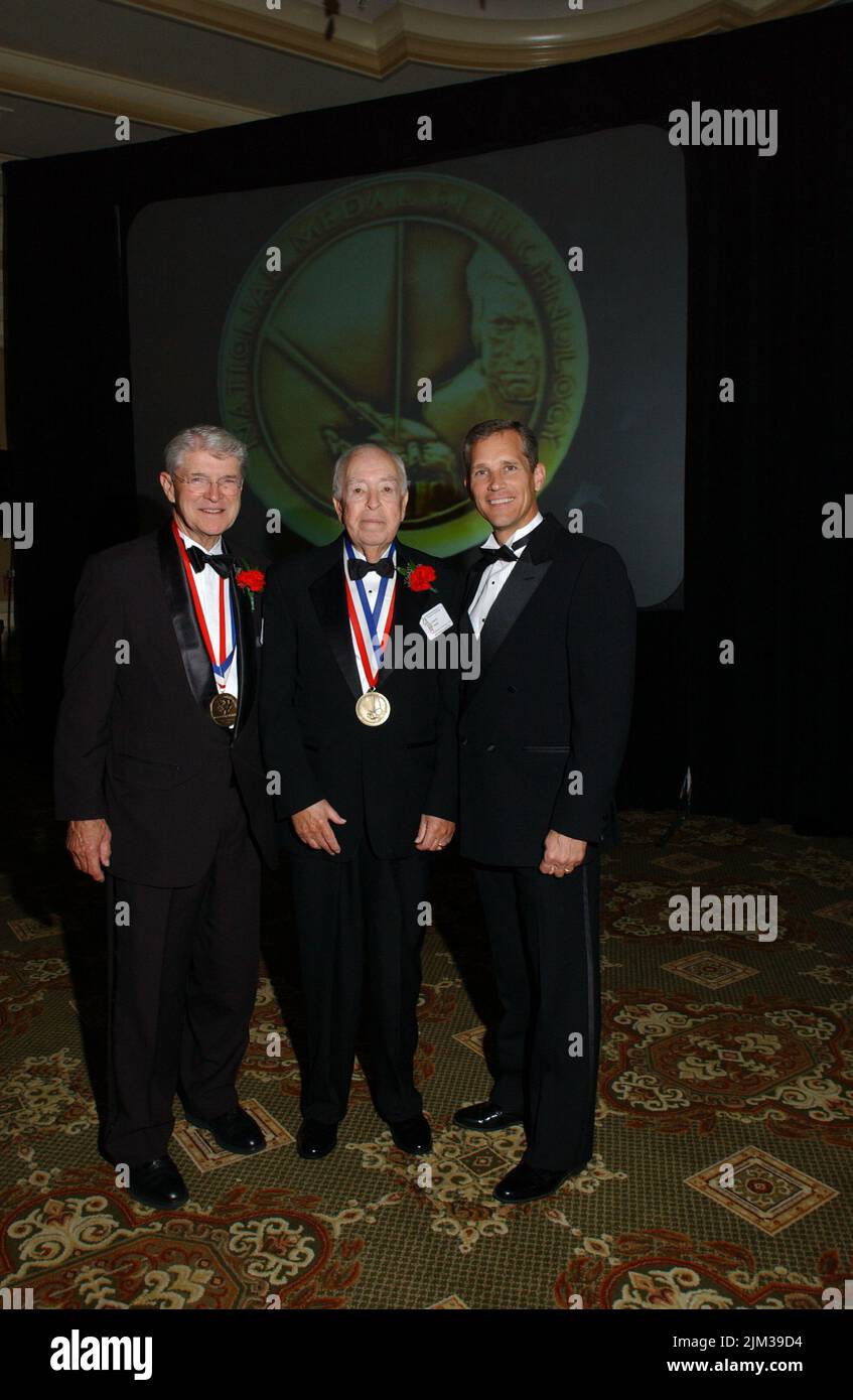 Technology Administration - 2002 NATIONAL MEDAL OF TECHNOLOGY LAUREATES ...