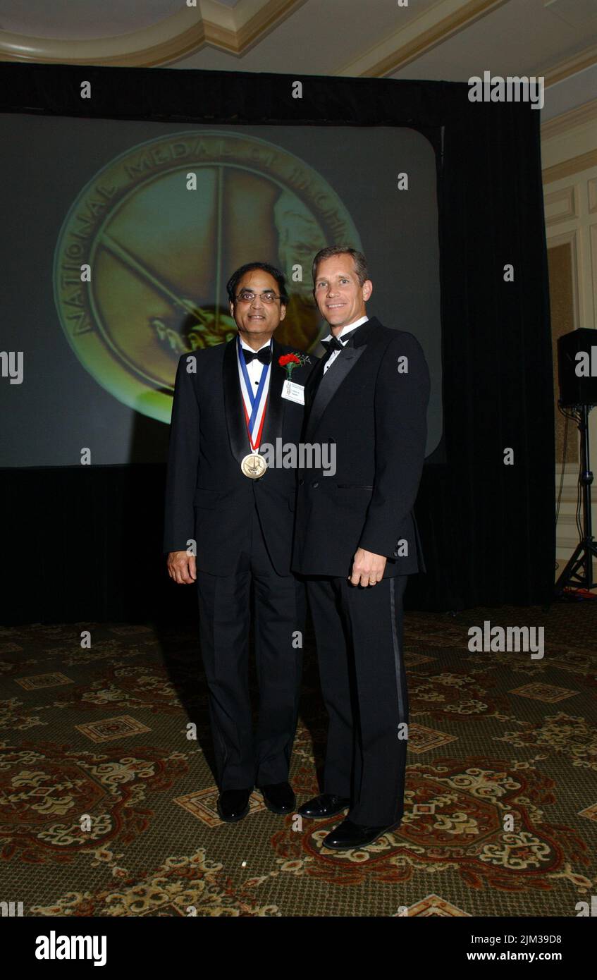 Technology Administration - 2002 NATIONAL MEDAL OF TECHNOLOGY LAUREATES ...