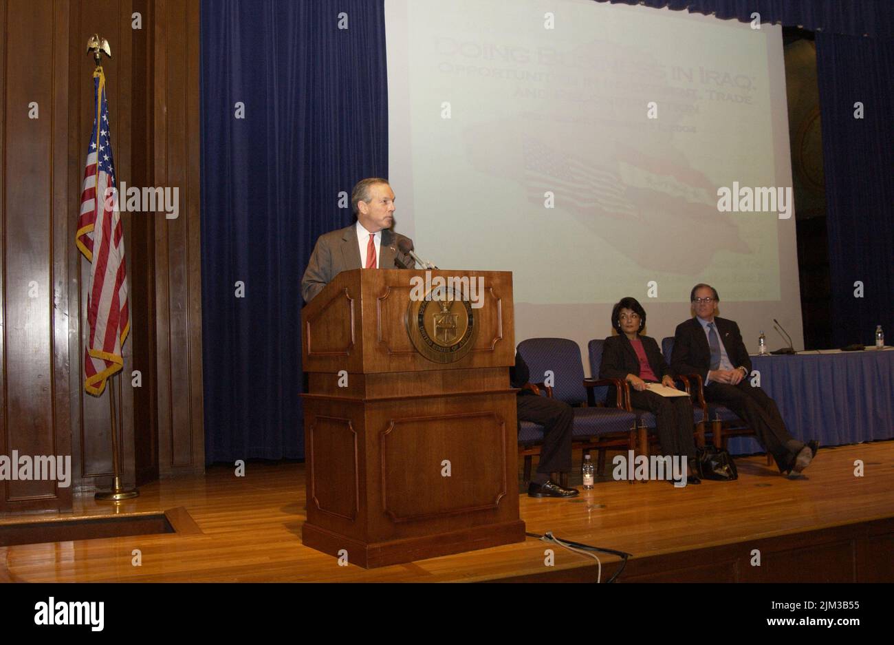 Office of the Secretary - SECRETARY DONALD EVANS PRESENTATION TO IRAQ ...