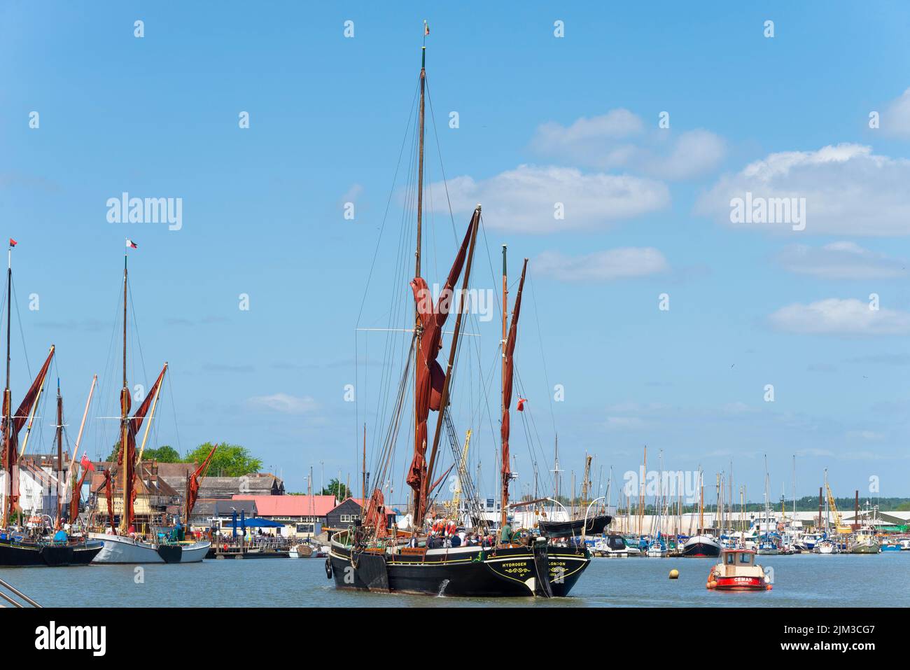 Hydrogen, historic Thames sailing Barge, sailing towards Maldon Hythe ...