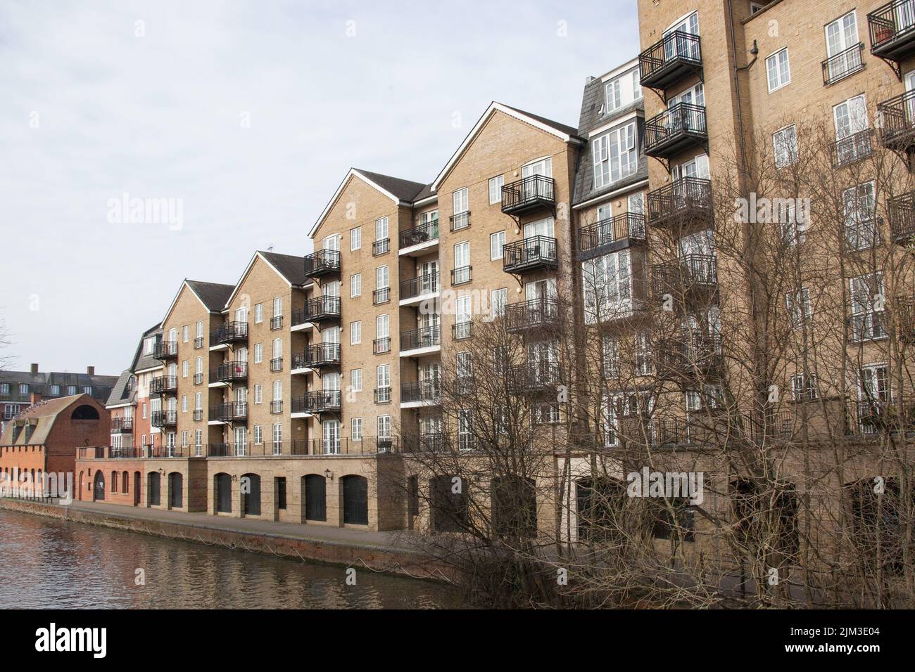 Views along the River Kennet in Reading, Berkshire in the UK Stock ...
