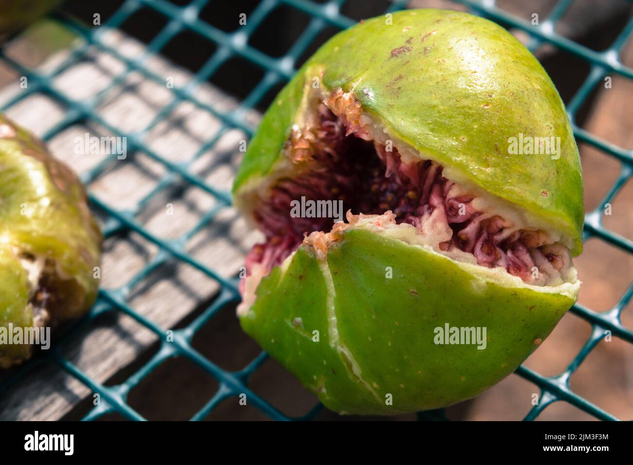 Drying figs hi-res stock photography and images - Alamy