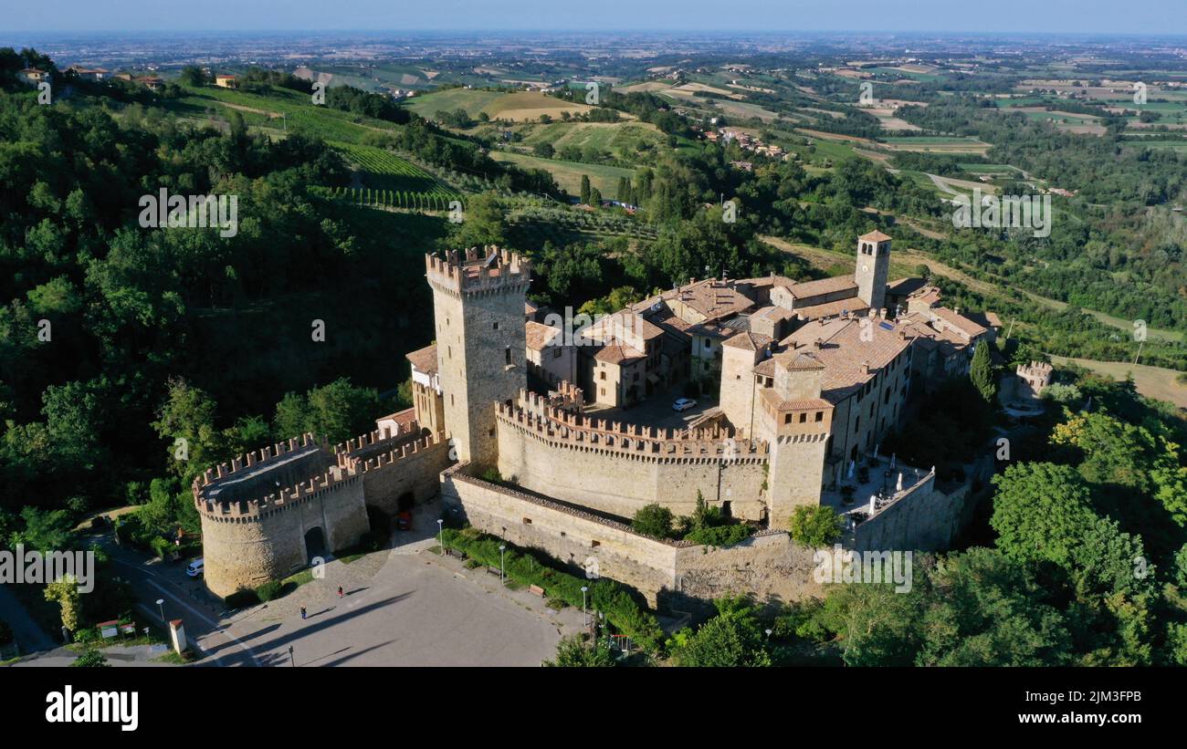 Time lapse view medieval castle hi-res stock photography and images - Alamy