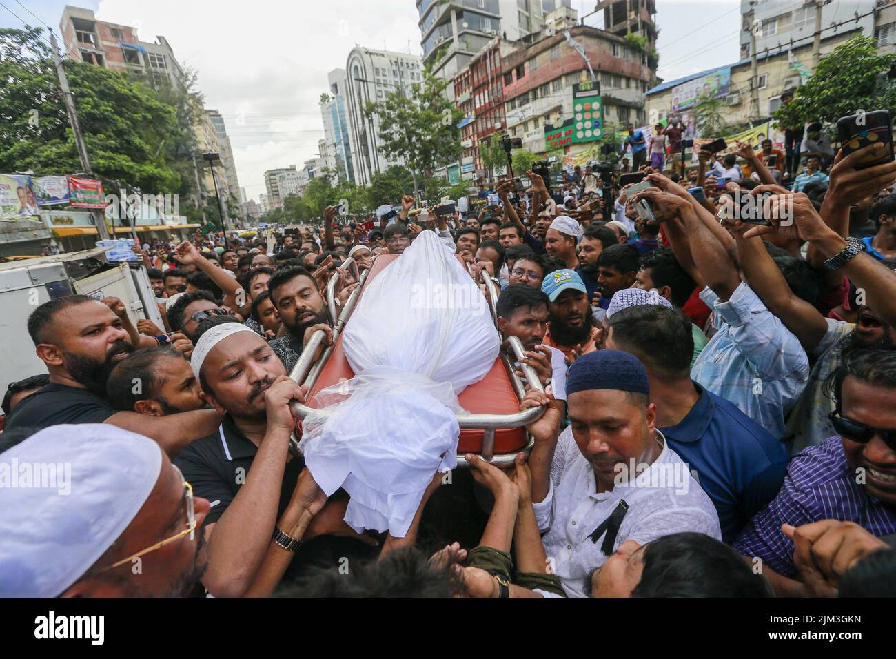 Dhaka, Bangladesh, August 4, 2022. Leaders and activists of Bangladesh ...