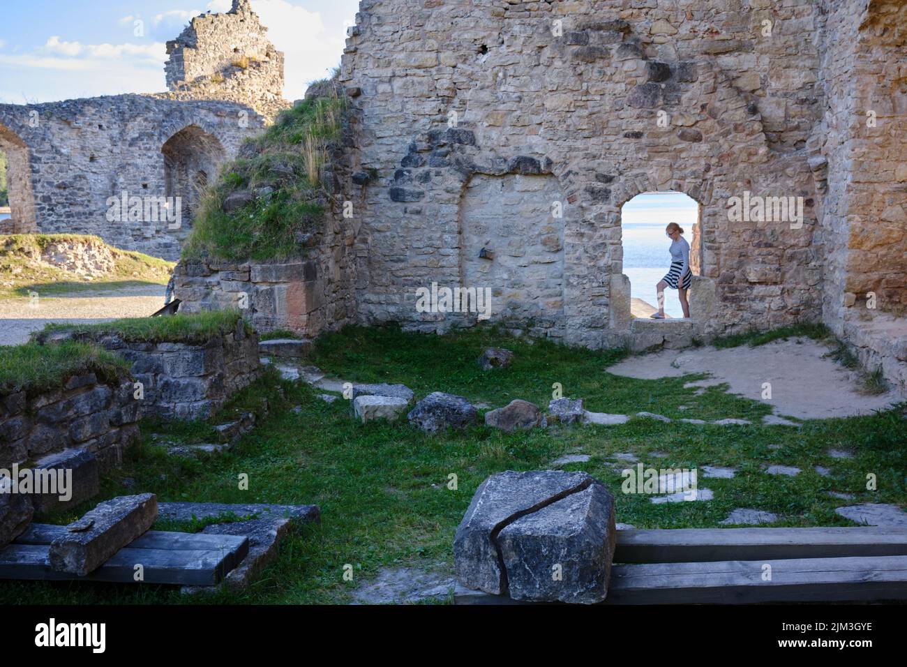 The Koknese medieval castle ruins with few vistors before sunset Stock ...
