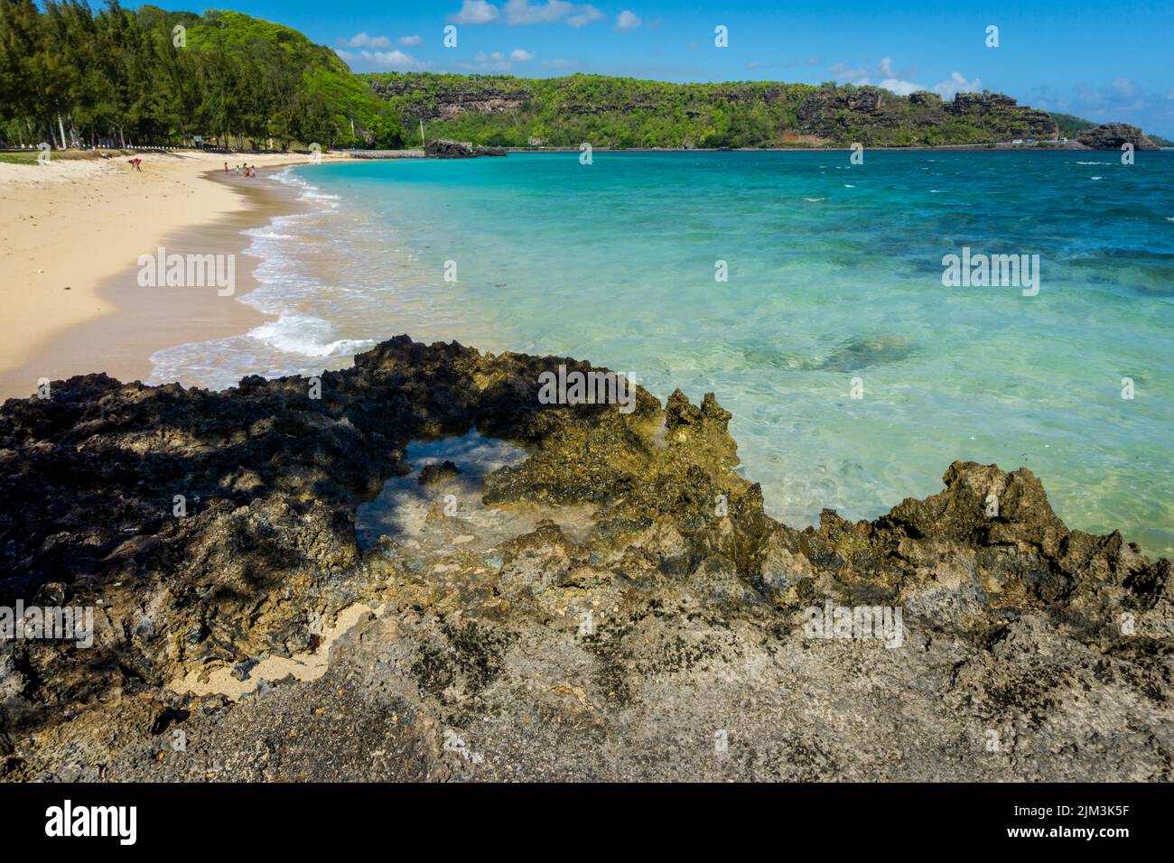 La Prairie beach with view on the Maconde bay, Mauritius island, Indian ...
