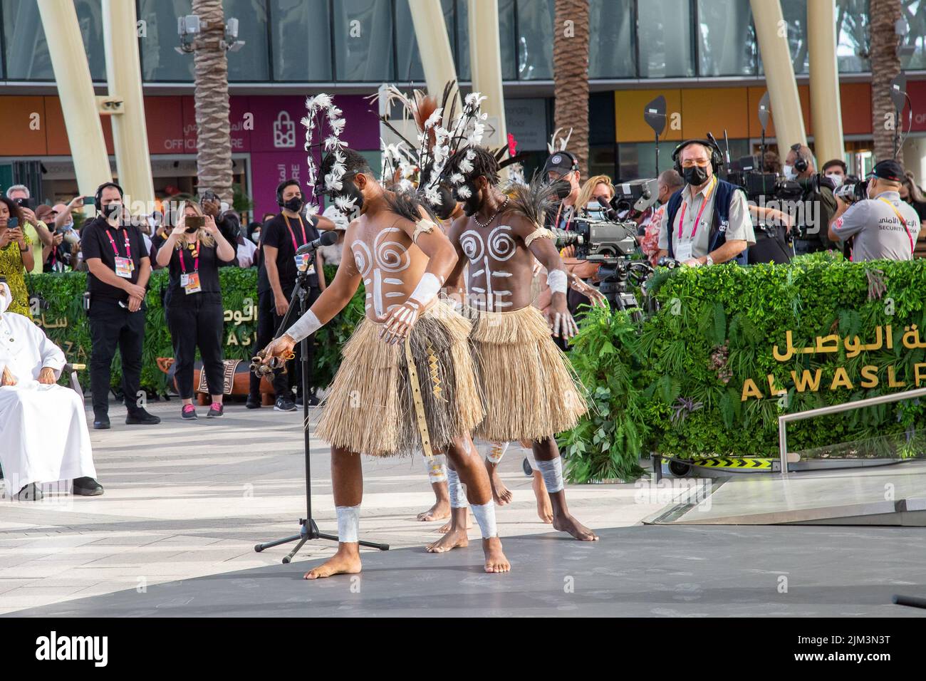 Papua New Guinea Island first nation dancers at Expo2020 dancing in ...