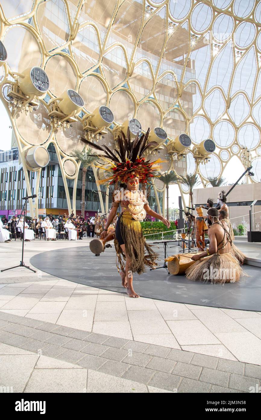 Papua New Guinea Island first nation dancers at Expo2020 dancing in ...