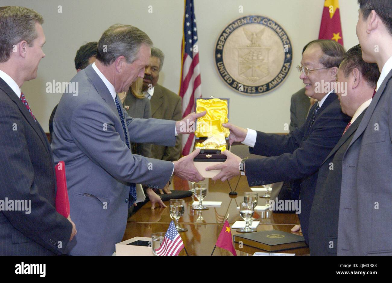 Office of the Secretary - SECRETARY DONALD EVANS WITH MINISTER LEE ...