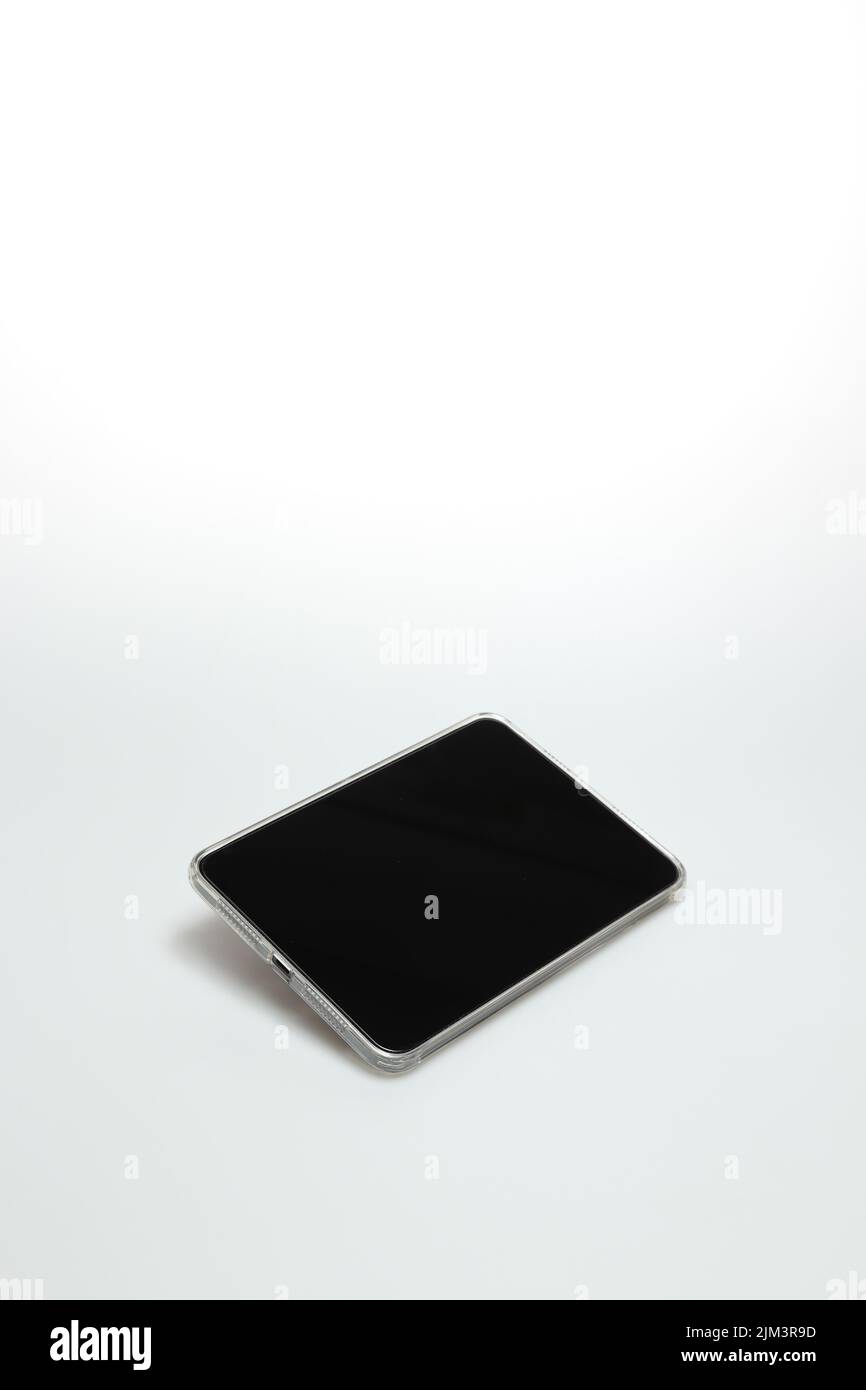 Studio shot of new Apple iPad mini generation 6 digital tablets ...