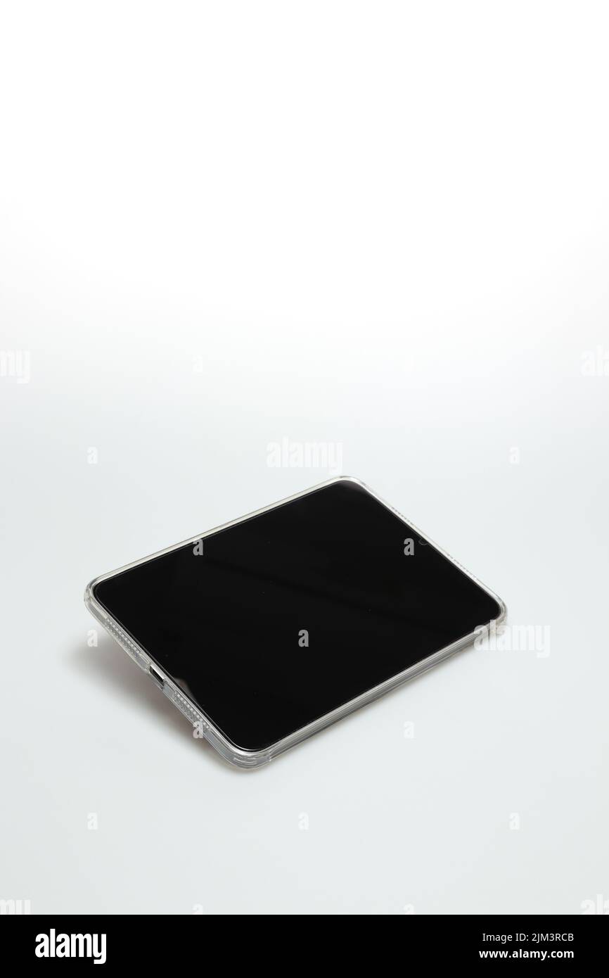 Studio shot of new Apple iPad mini generation 6 digital tablets ...