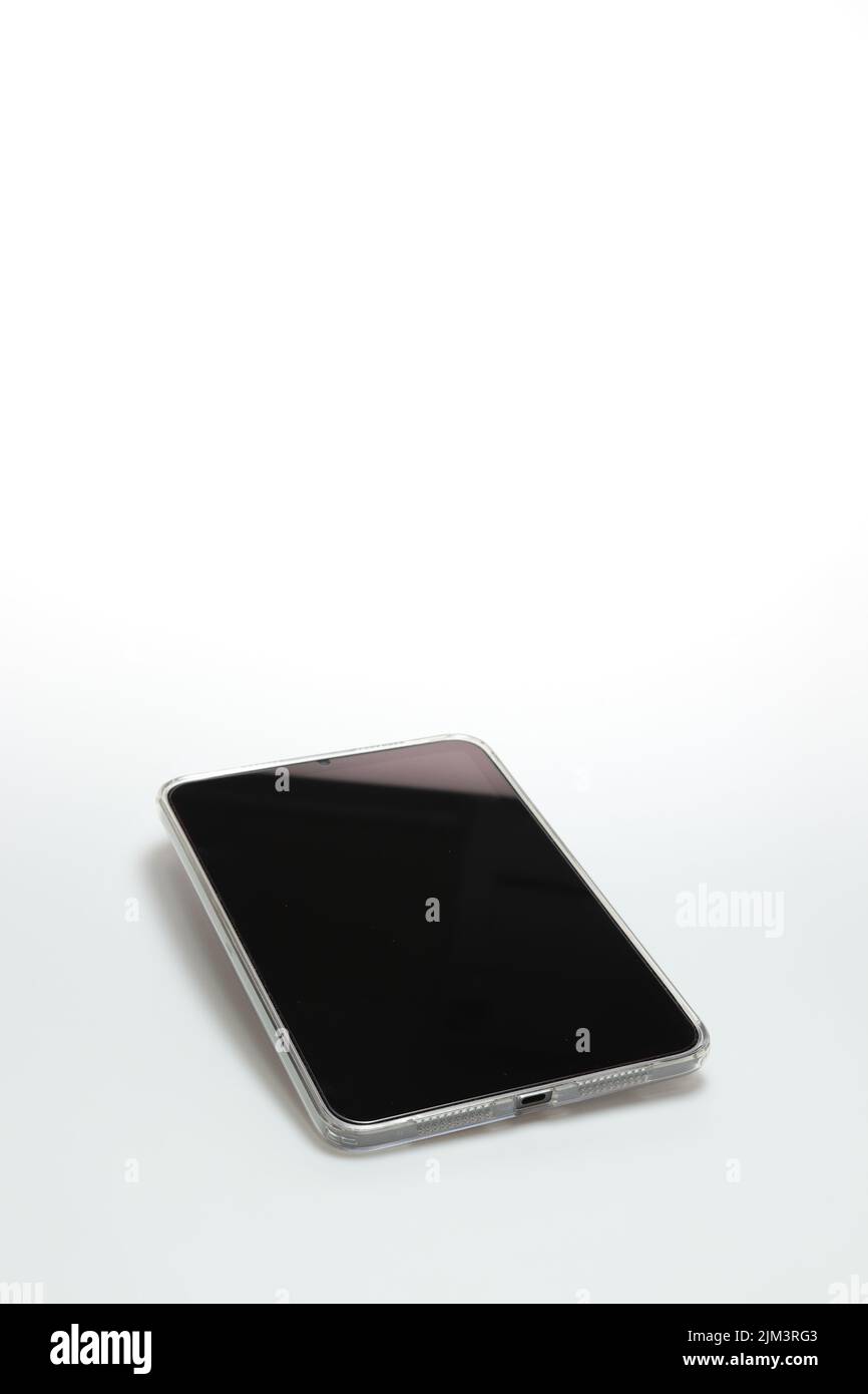 Studio shot of new Apple iPad mini generation 6 digital tablets ...
