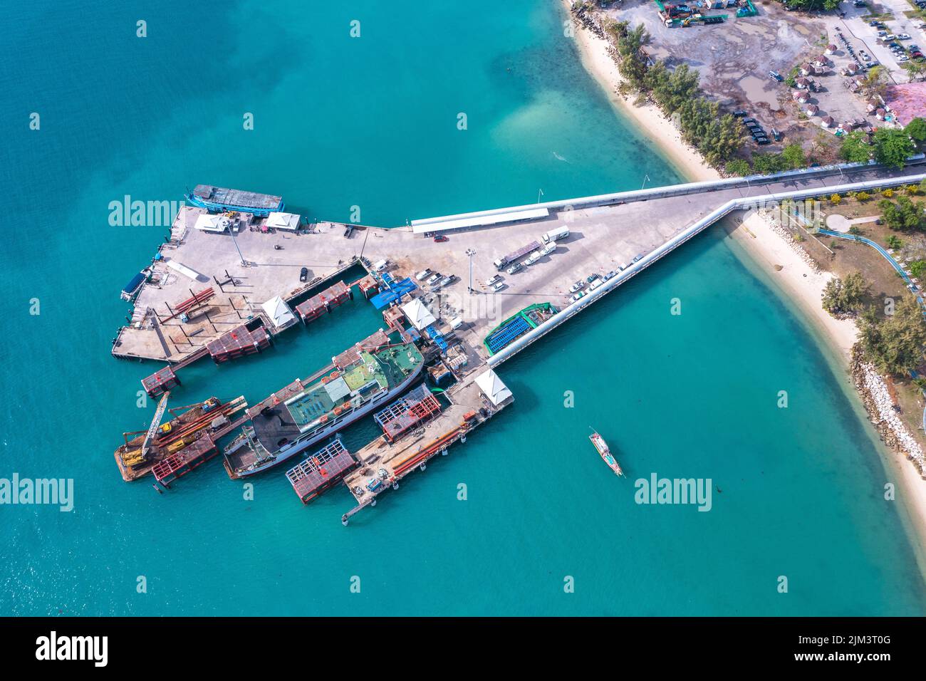 Aerial view of Thong Sala pier, boat and koh Tae Nai in koh Phangan ...