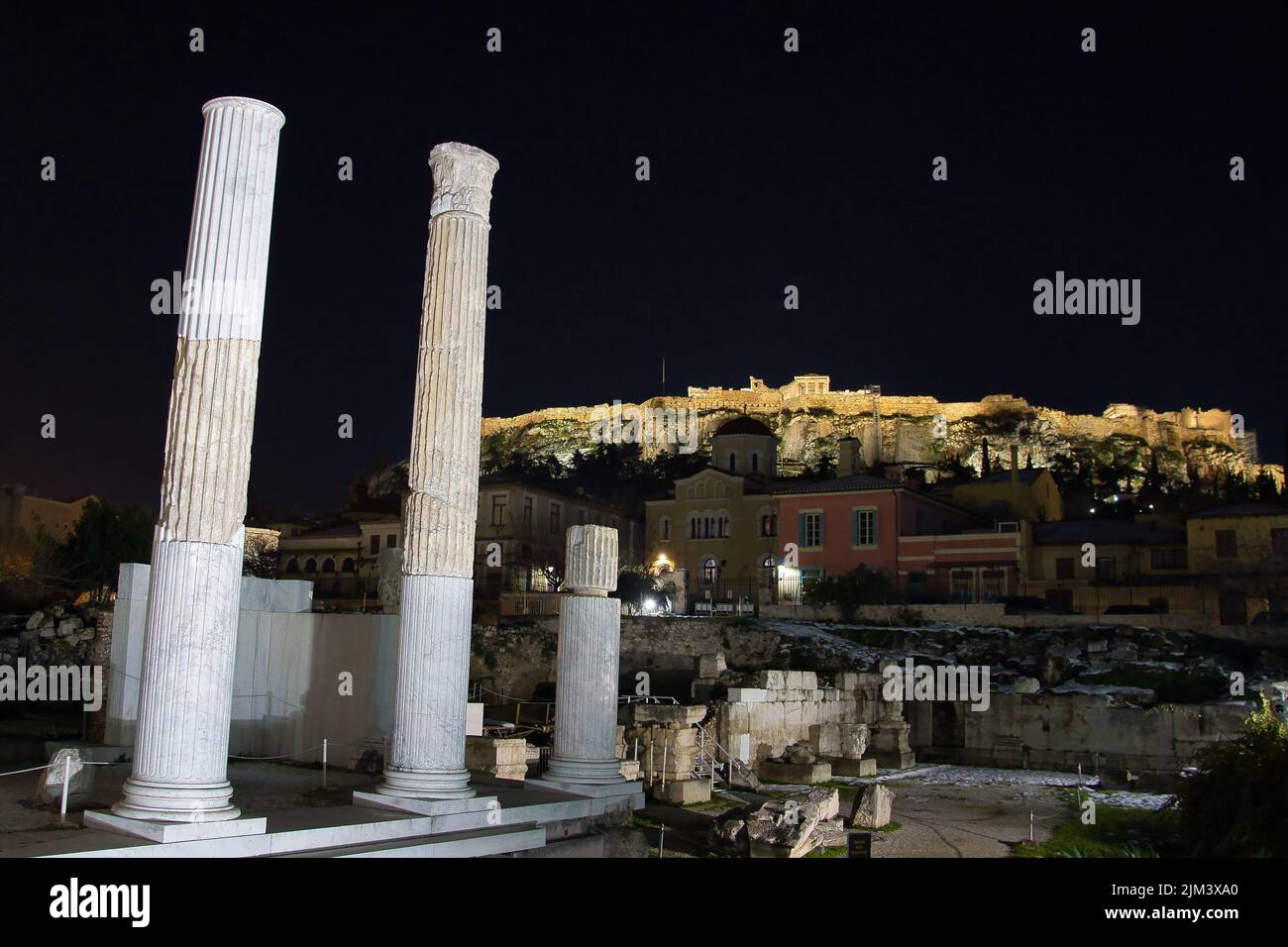 Acropolis hill - Parthenon temple in Athens at night, Greece Stock Photo - Alamy