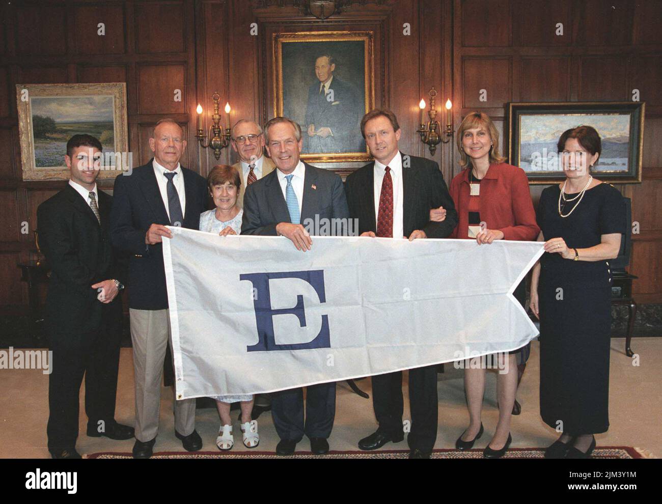 Office of the Secretary - PRESENTATION OF "E" AWARD TO ERNEST ELLIS ...