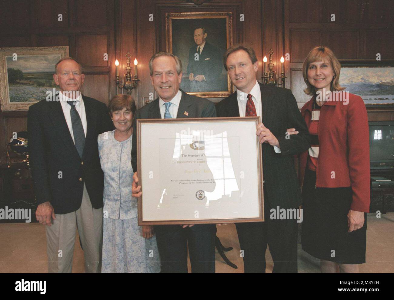 Office of the Secretary - PRESENTATION OF "E" AWARD TO ERNEST ELLIS ...