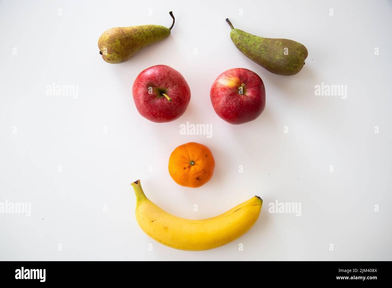 A happy smiley face made out of fruits Stock Photo - Alamy