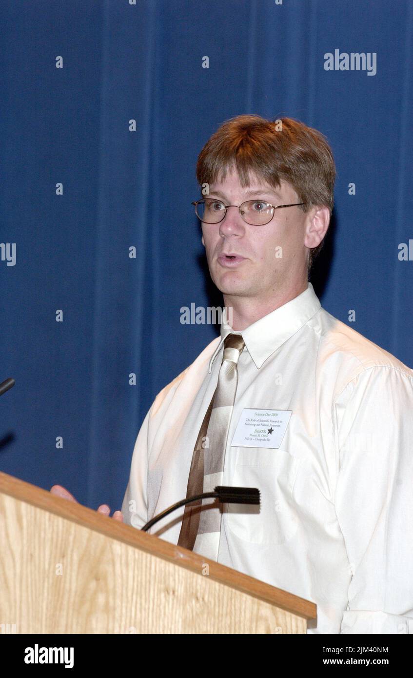 National Oceanic and Atmospheric Administration - SCIENCE DAY 2004 ...
