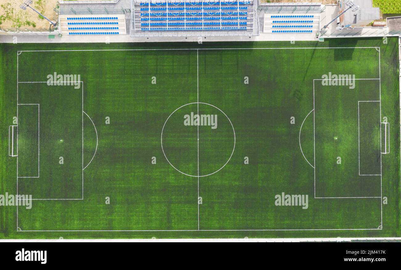 Football down yard lines hi-res stock photography and images - Alamy