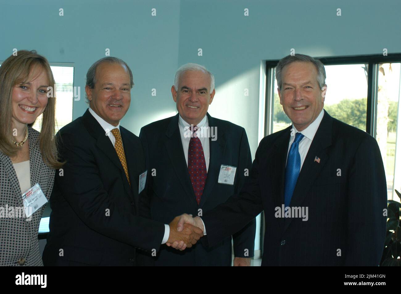 Office of the Secretary - SECRETARY DONALD EVANS WITH CHAIRMAN RICH ...