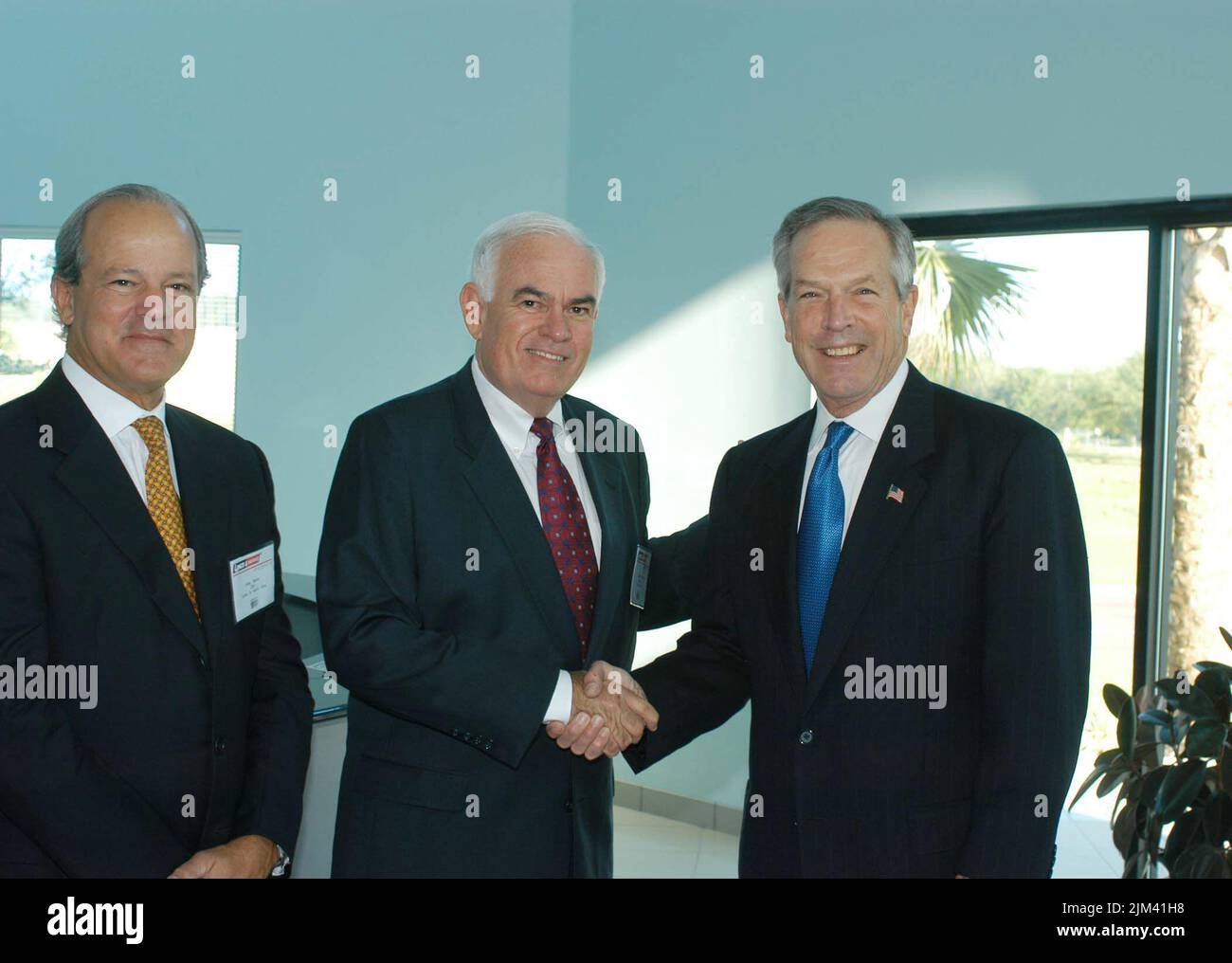 Office of the Secretary - SECRETARY DONALD EVANS WITH CHAIRMAN RICH ...