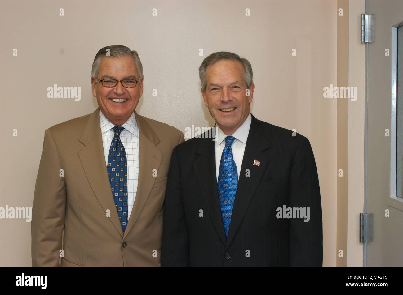 Office of the Secretary - SECRETARY DONALD EVANS WITH CHAIRMAN RICH ...