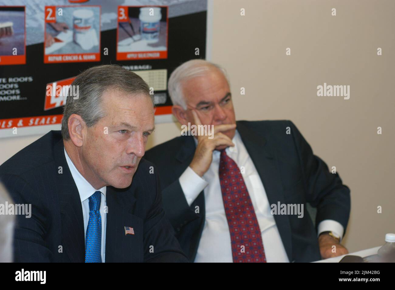 Office of the Secretary - SECRETARY DONALD EVANS WITH CHAIRMAN RICH ...