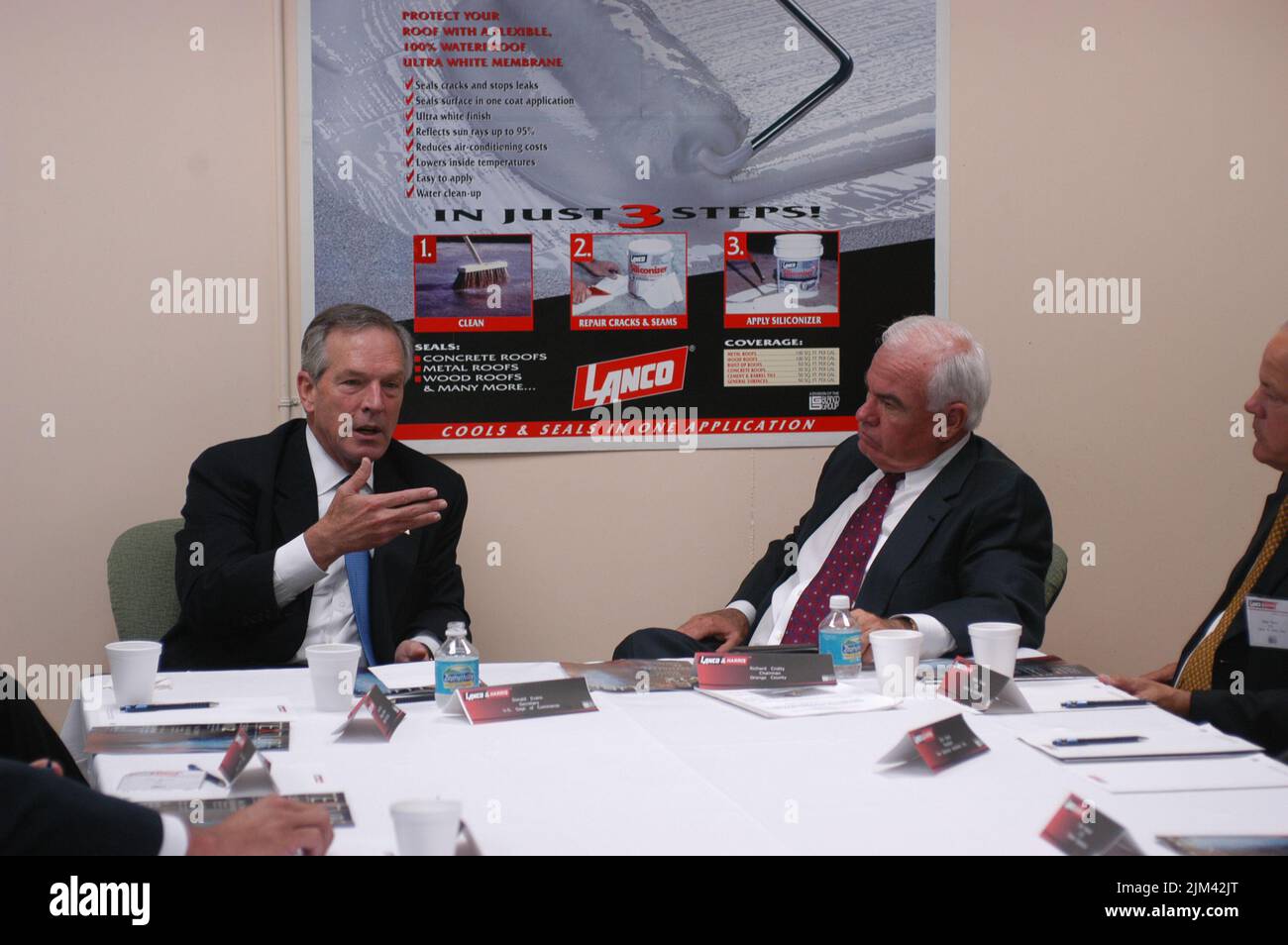 Office of the Secretary - SECRETARY DONALD EVANS WITH CHAIRMAN RICH ...