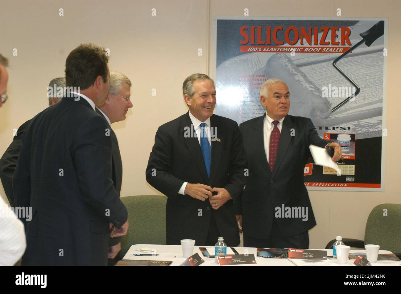 Office of the Secretary - SECRETARY DONALD EVANS WITH CHAIRMAN RICH ...