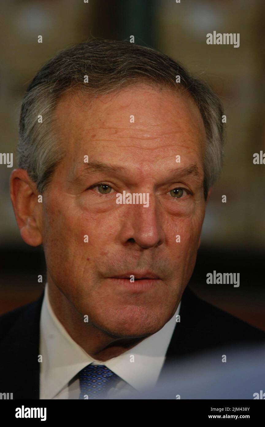 Office of the Secretary - SECRETARY DONALD EVANS WITH CHAIRMAN RICH ...