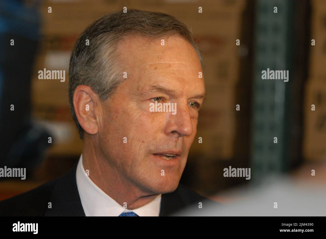 Office of the Secretary - SECRETARY DONALD EVANS WITH CHAIRMAN RICH ...