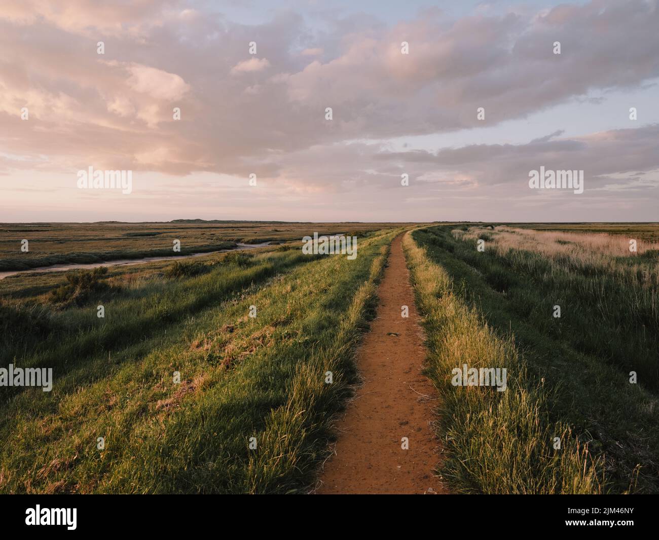 Raised path hi-res stock photography and images - Alamy