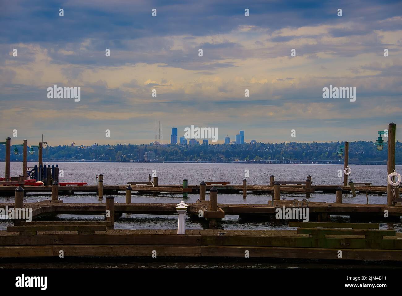 THE KIRKLAND BOAT DOCKS WITH LAKE WASHINGTON AND SEATTLE IN THE ...