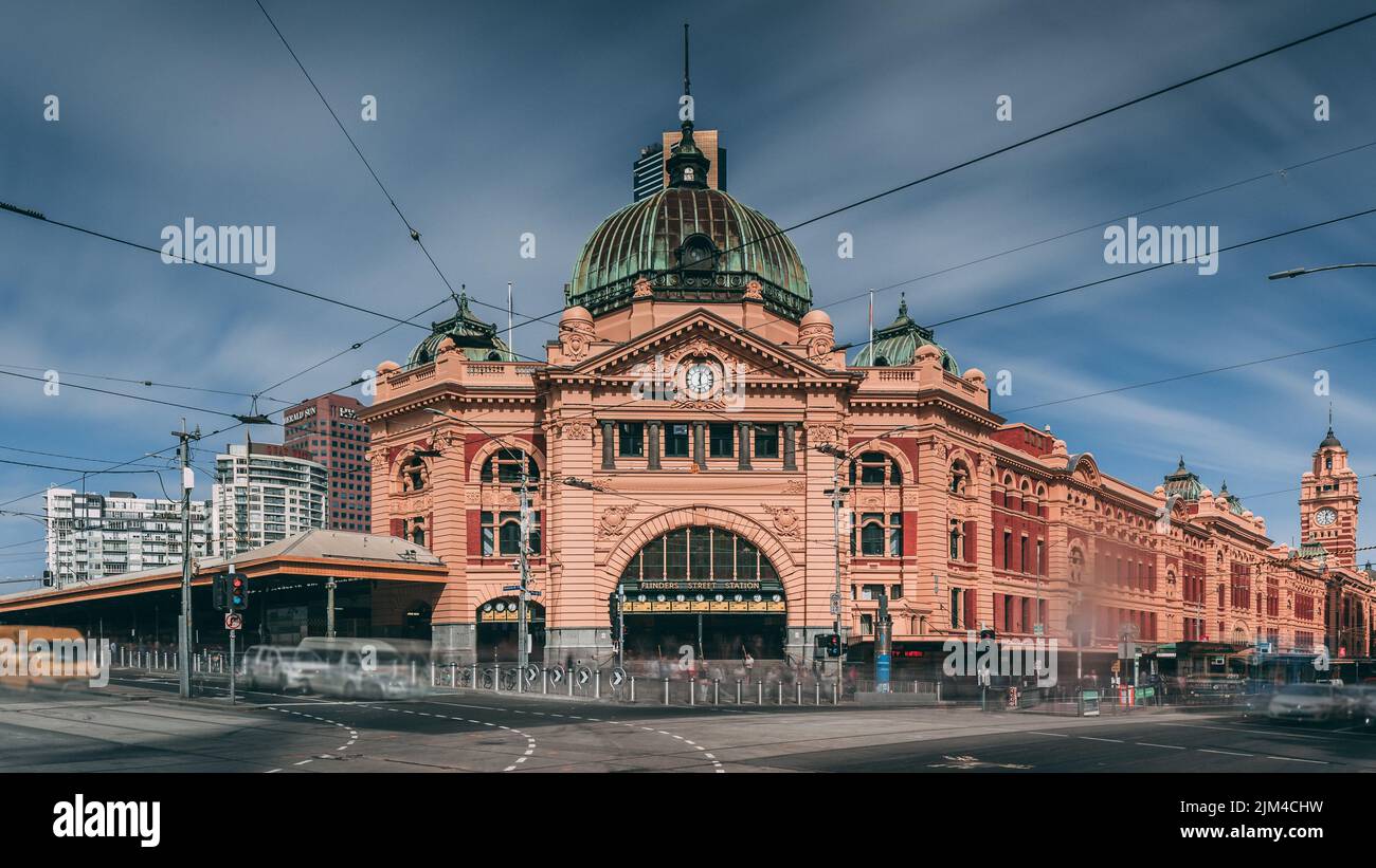 The iconic Flinders Street Station facade. Looking straight on at the ...