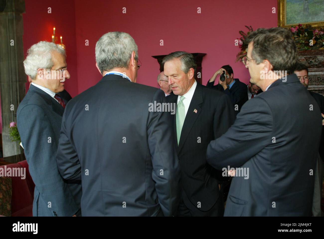 High profile meetings hi-res stock photography and images - Alamy