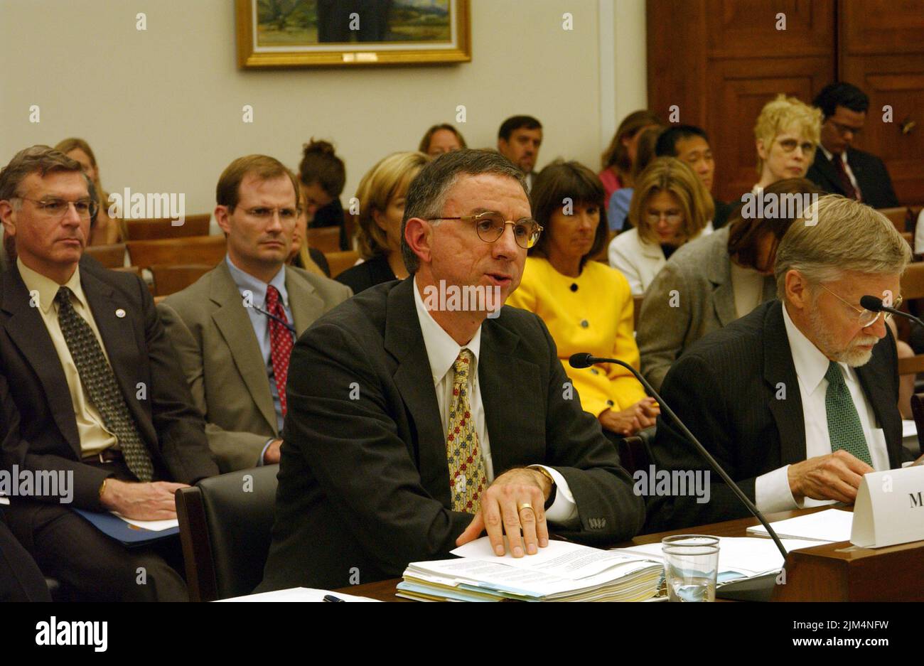 Climate science hearing washington hi-res stock photography and images ...