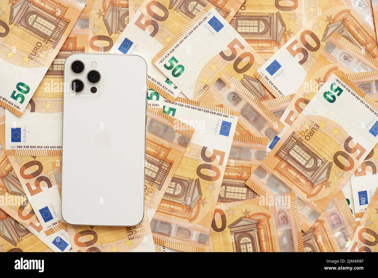 Iphone 12 pro max on white hi-res stock photography and images - Alamy