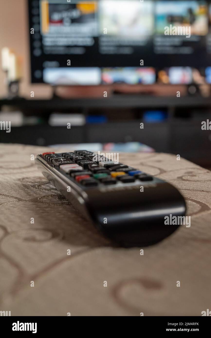 Tv t v screen hi-res stock photography and images - Alamy