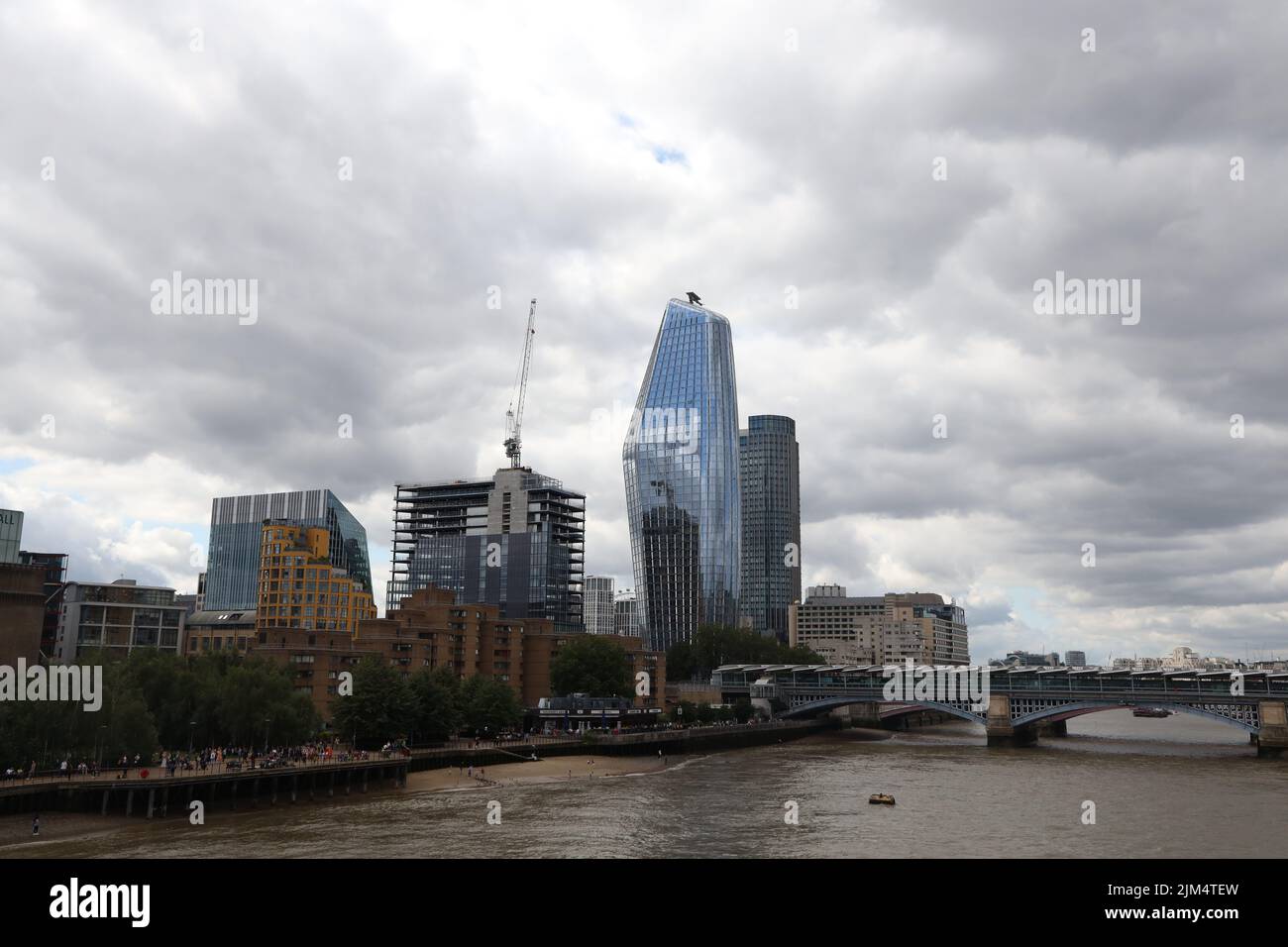 A beautiful cityscape view of One Blackfriars building in London ...