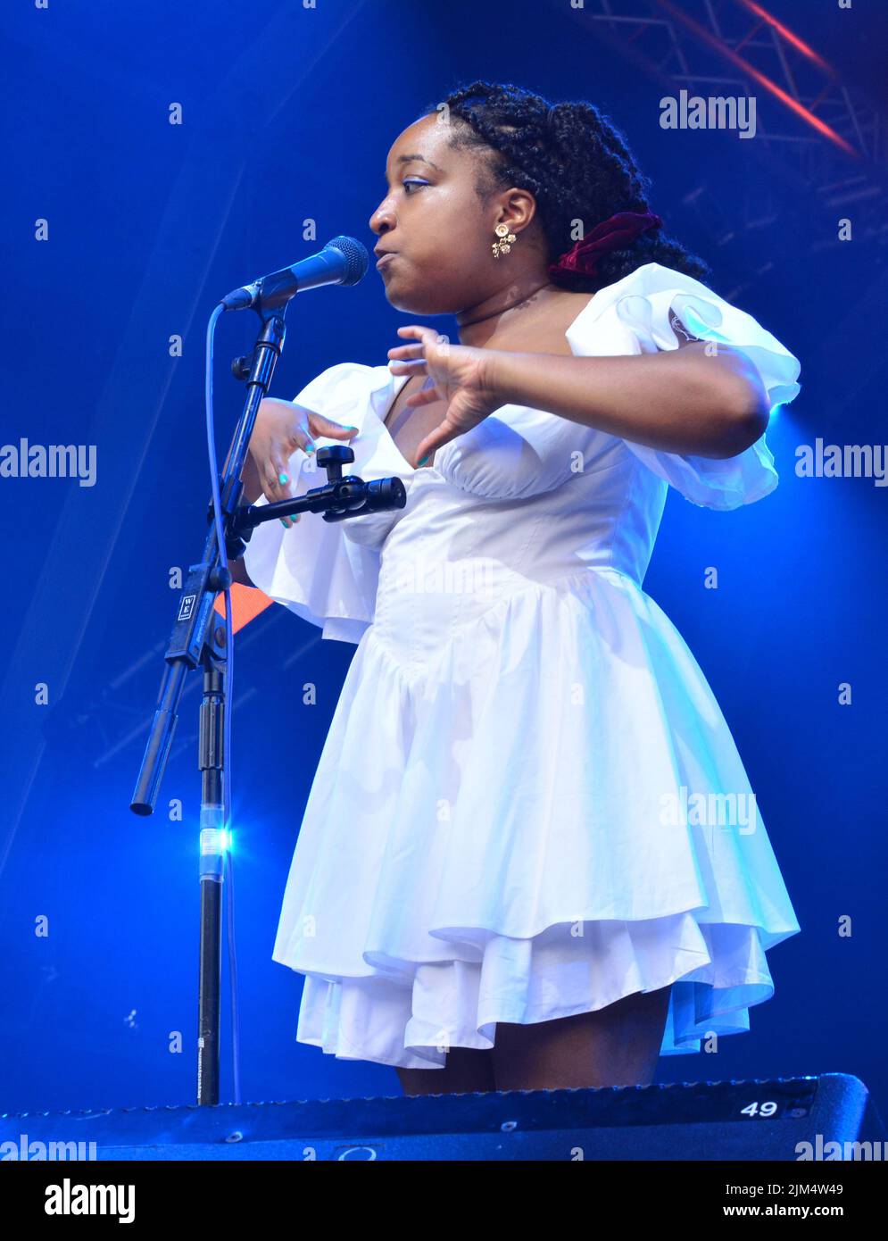 Singer & songwriter Amahla performs at the Bristol Harbour Festival ...
