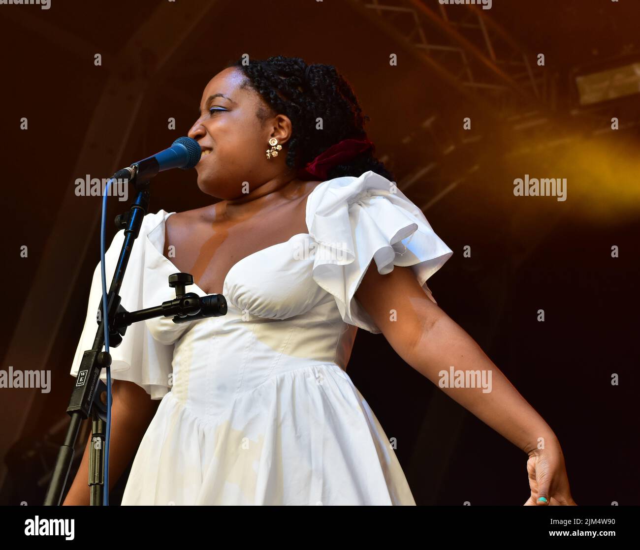 Singer & songwriter Amahla performs at the Bristol Harbour Festival ...