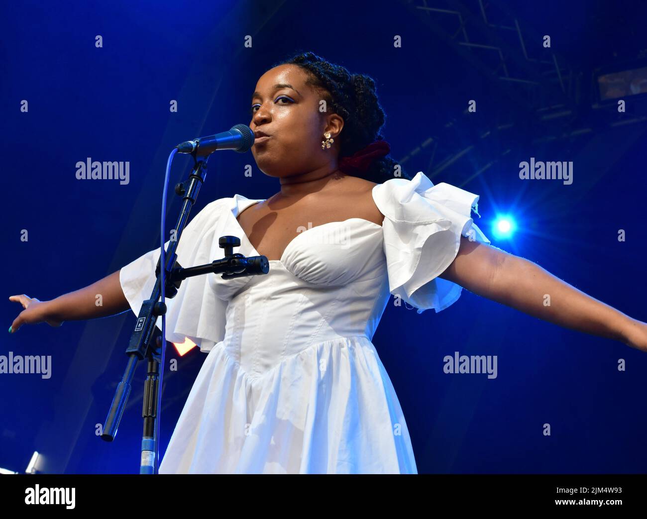 Singer & songwriter Amahla performs at the Bristol Harbour Festival ...