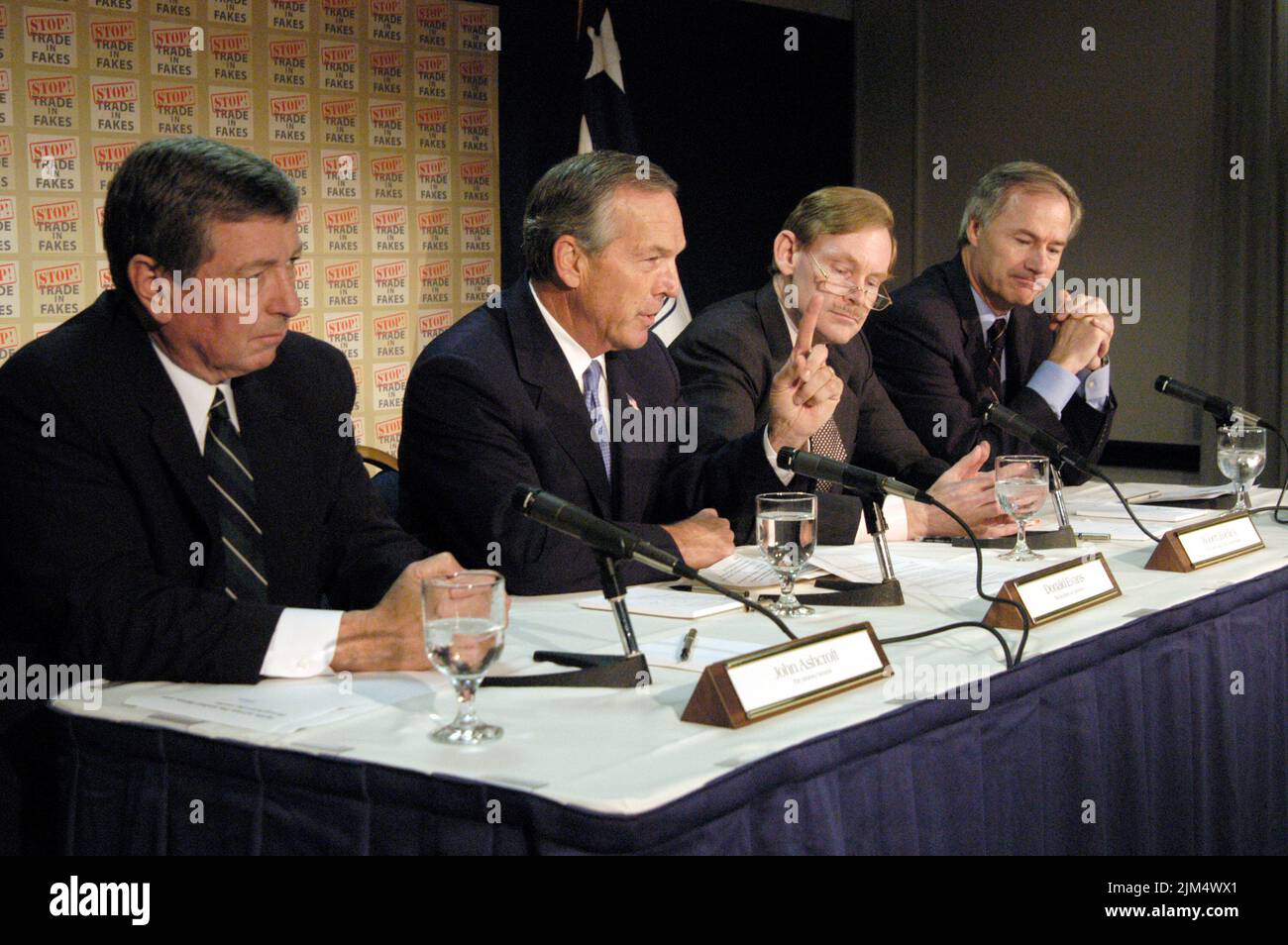 Office of the Secretary - Press Conference International Property ...