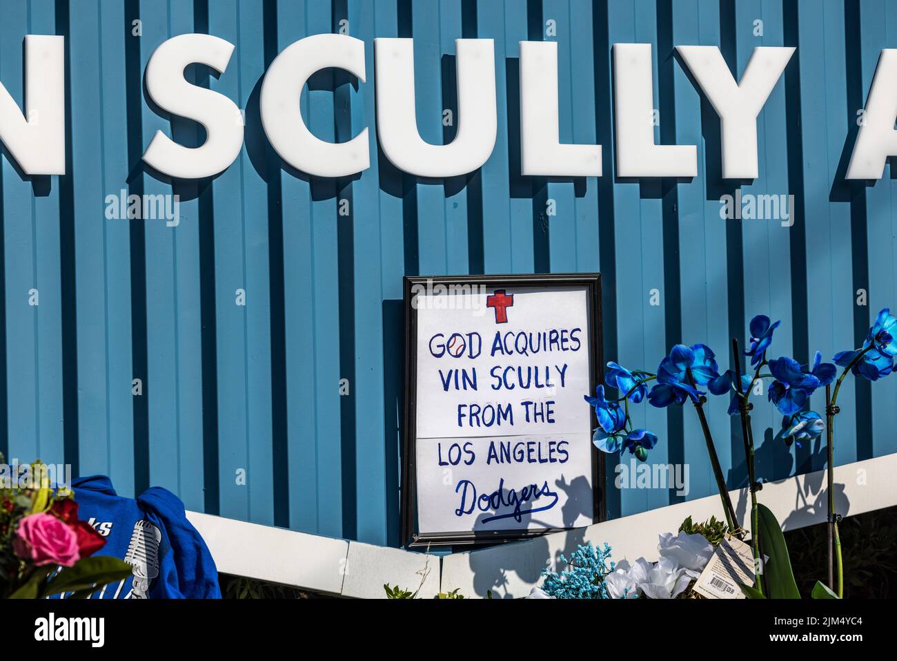 The City of Los Angeles and Dodger Stadium commemorates the passing of ...