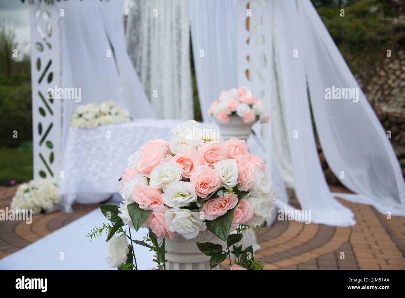 Beautiful flower arrangement in the park for wedding ceremony Stock ...