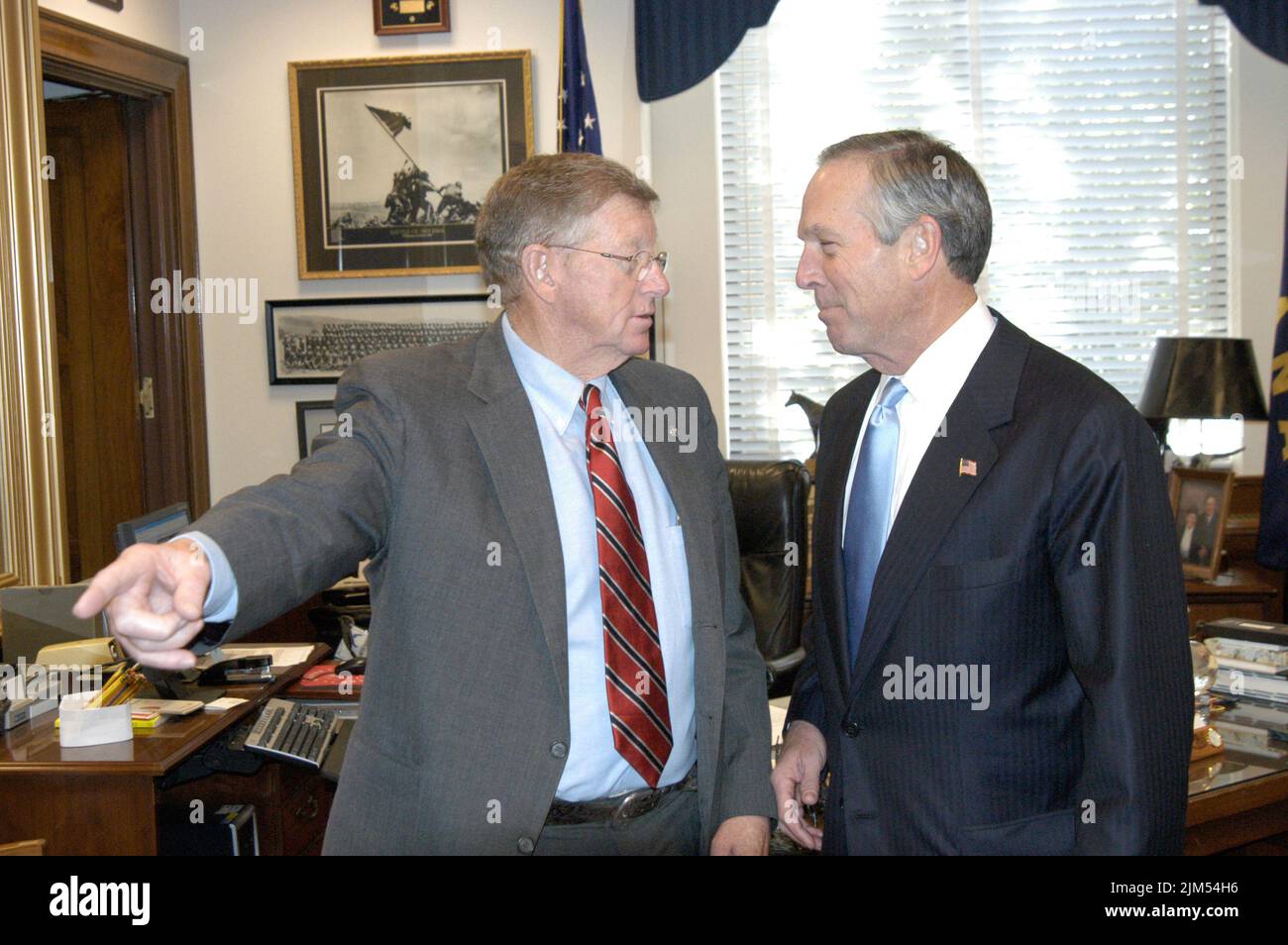 Office of the Secretary - Secretary Donald Evans with Senators ...