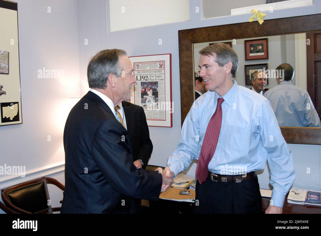 Office of the Secretary - Secretary Donald Evans with Senators ...