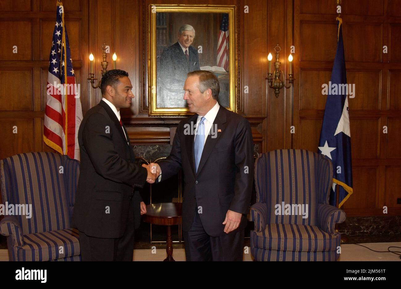 Office of the Secretary - Secretary Donald Evans with Senators ...