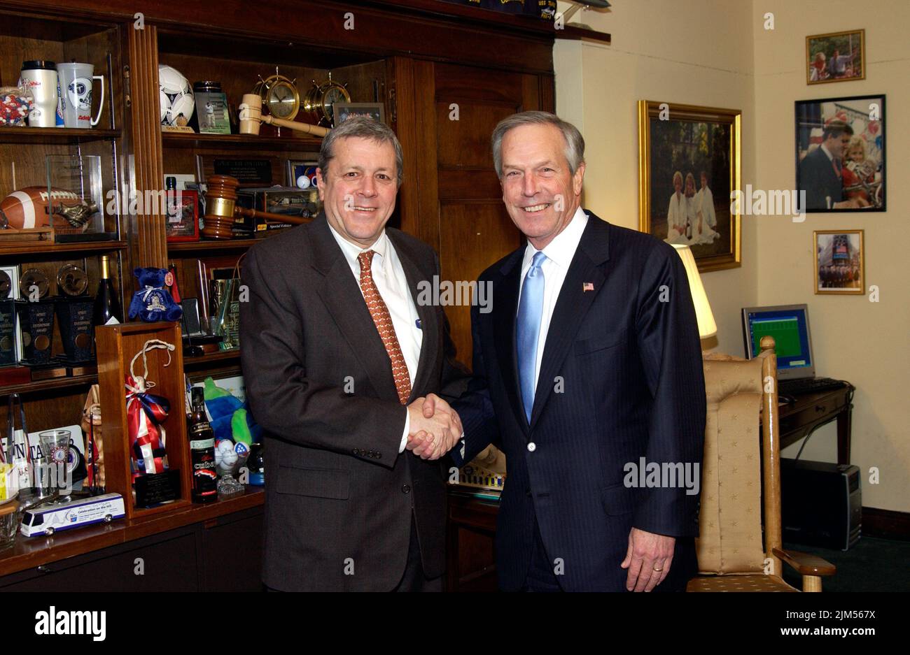 Office of the Secretary - Secretary Donald Evans with Senators ...